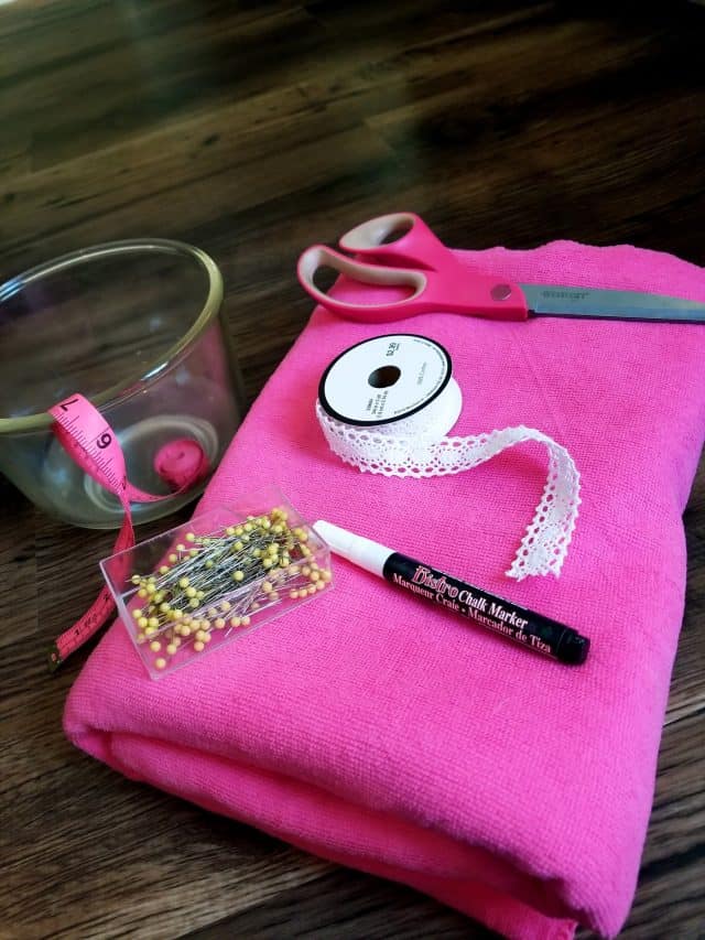 21 Beginner Sewing Projects to make Today!