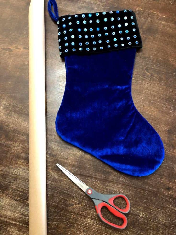 How to Sew a Christmas Stocking With Free Pattern