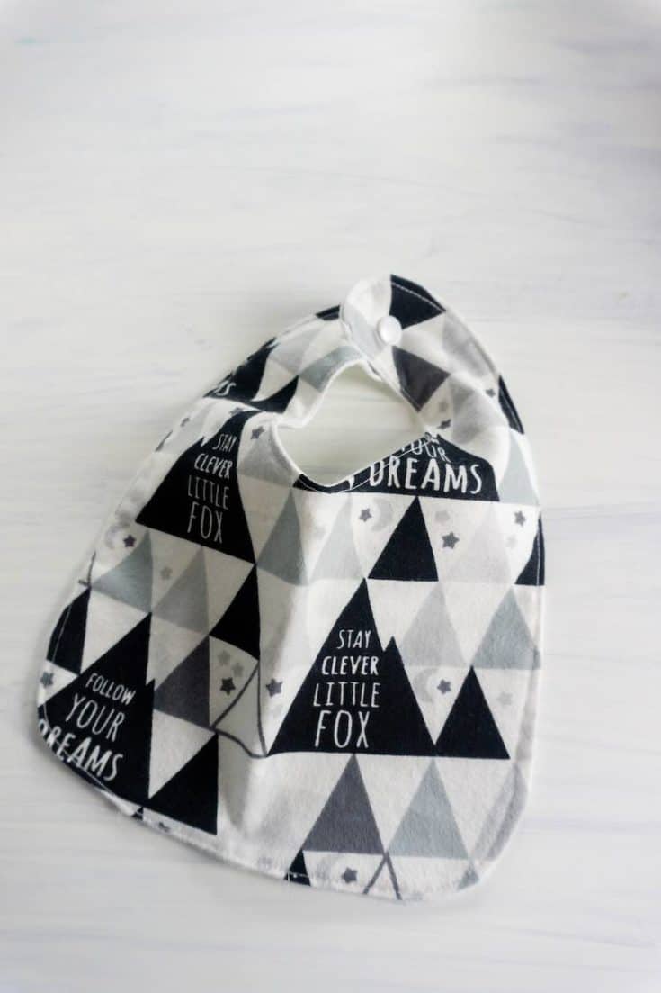 How to Make Baby Bibs with Free Pattern
