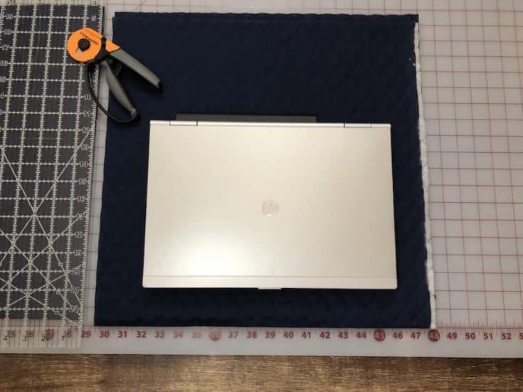 Easy DIY Laptop Sleeve