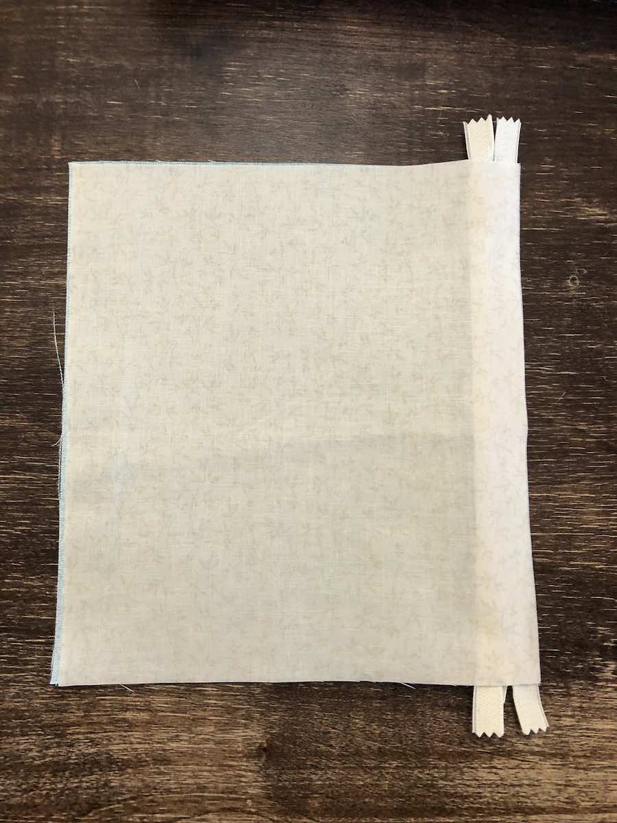 How to Sew a Lined Zipper Pouch Tutorial