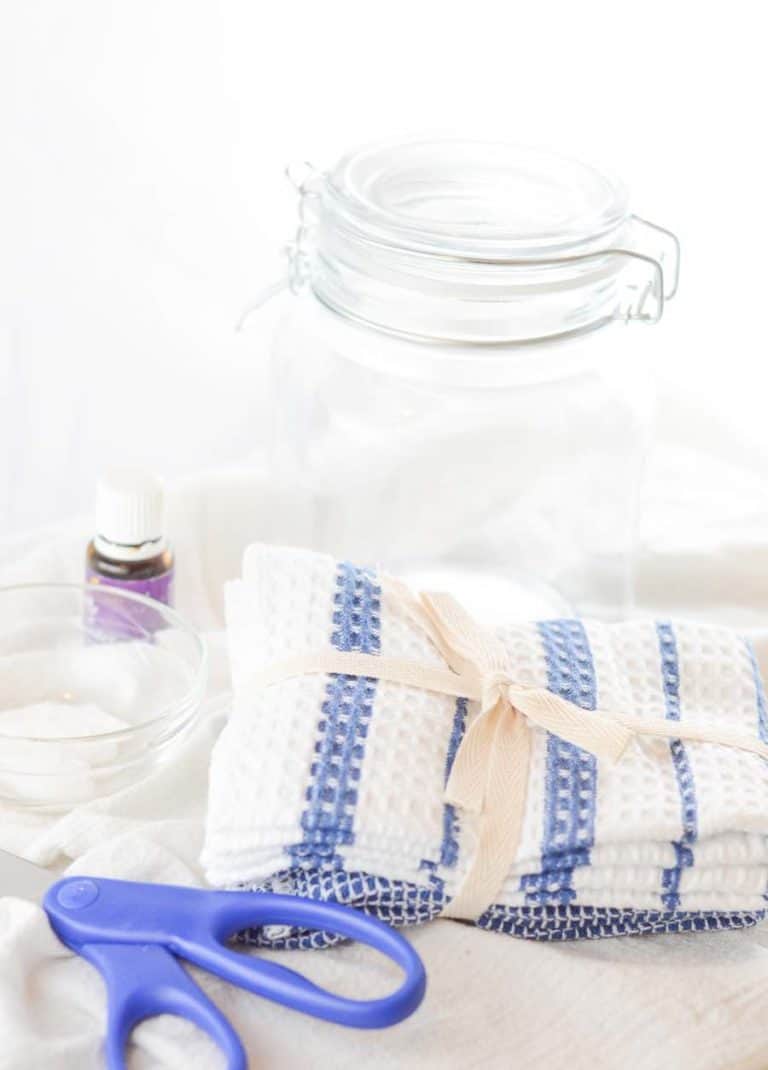 DIY Homemade Dryer Sheets