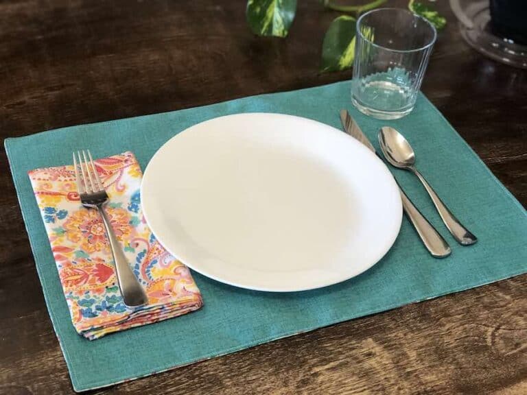 DIY Reversible Placemats Sewing Tutorial