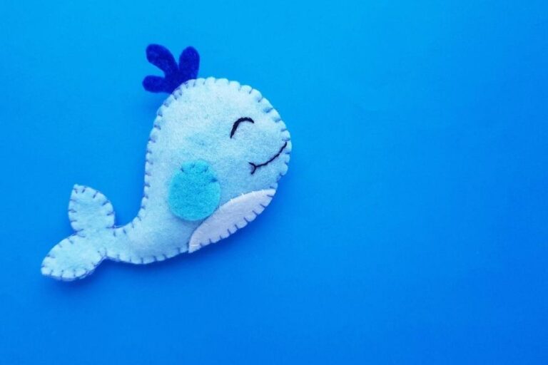 How To Make A Felt Whale with Free Pattern