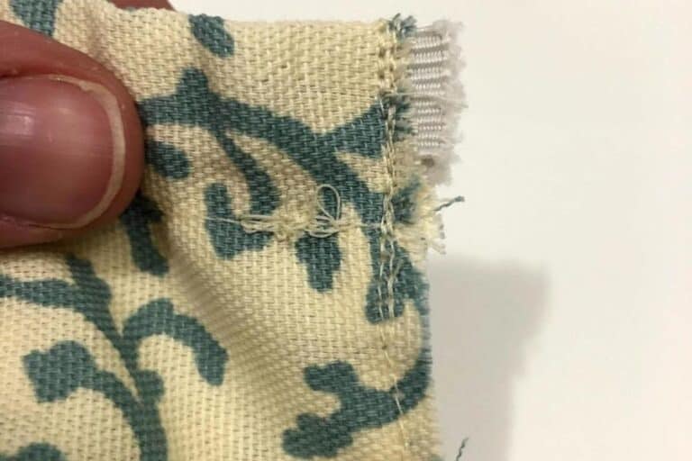 DIY Plastic Bag Dispenser