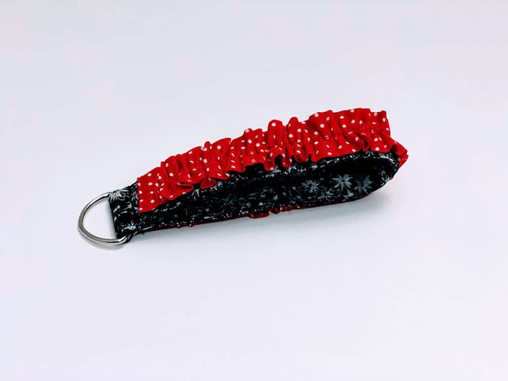 How To Make A Wristlet Keychain With Fabric