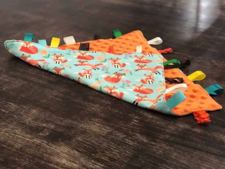 DIY Baby Tag Blanket