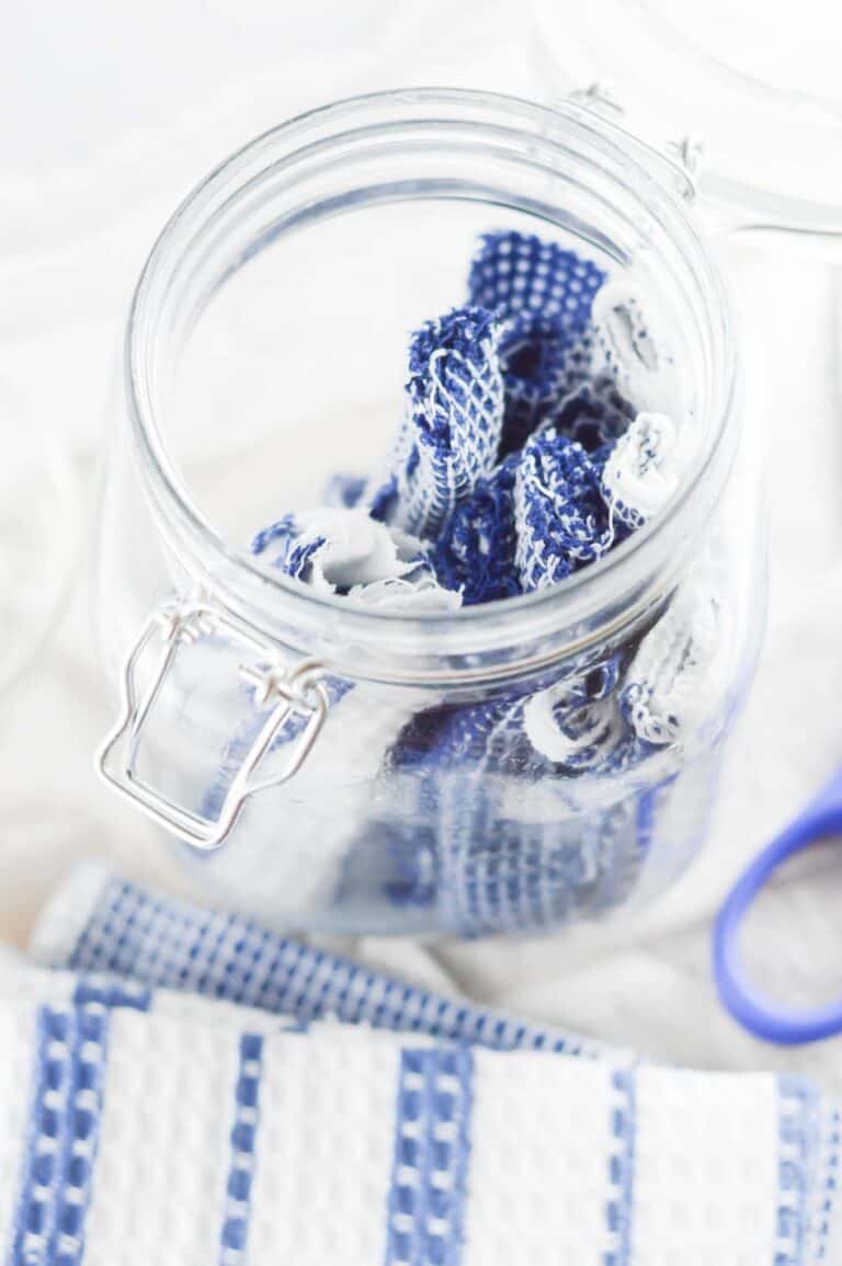 DIY Homemade Dryer Sheets