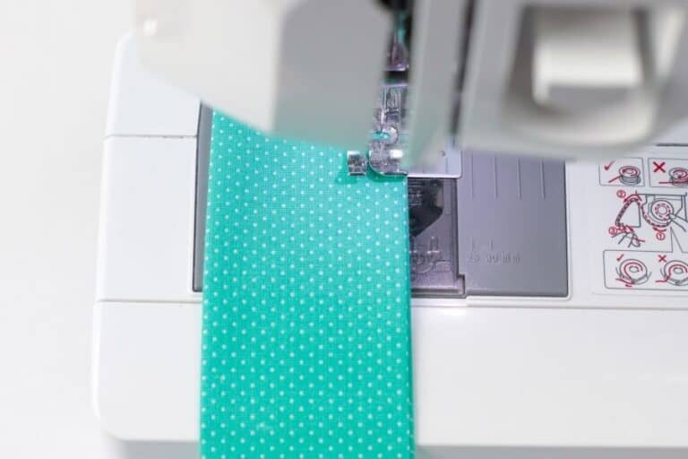 How To Sew An Apron With Free Printable Apron Pattern