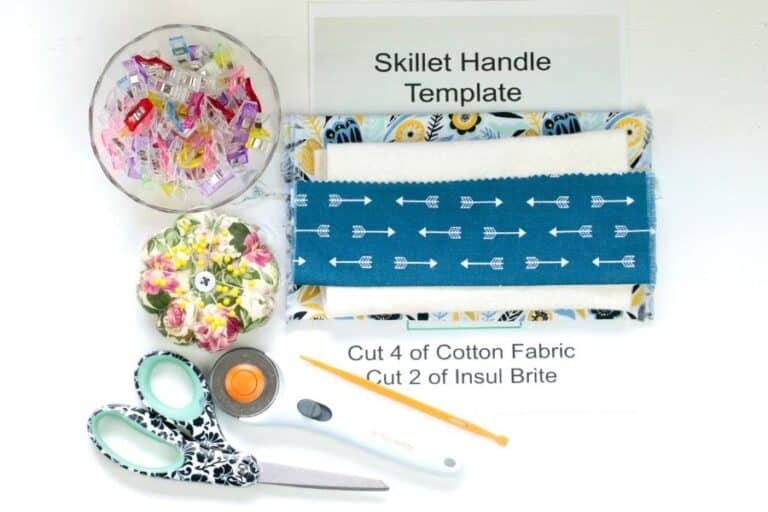 DIY Cast Iron Skillet Handle Cover With A Free Printable Pattern