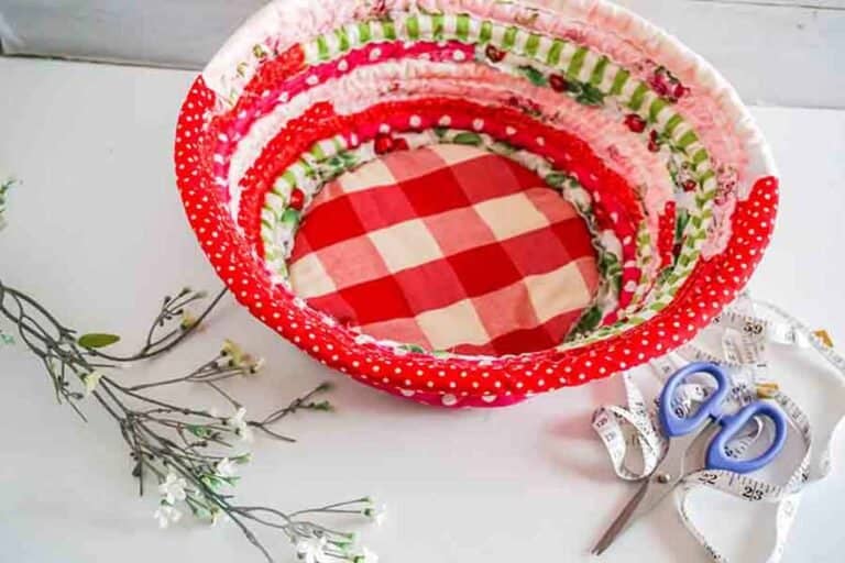 How To Make A Scrap Fabric Bowl