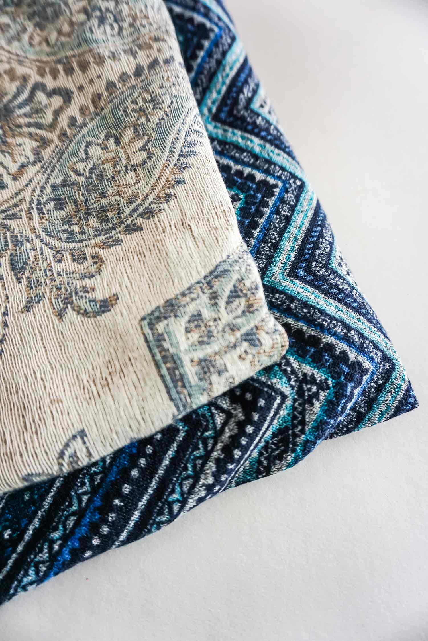 The Difference Between Knit & Woven Fabrics And Why it Matters!