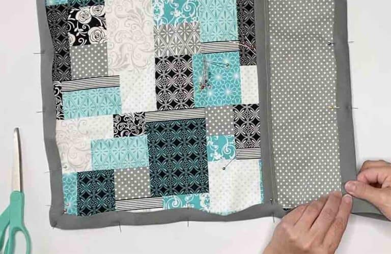 How To Make A Sewing Machine Mat With Pocket